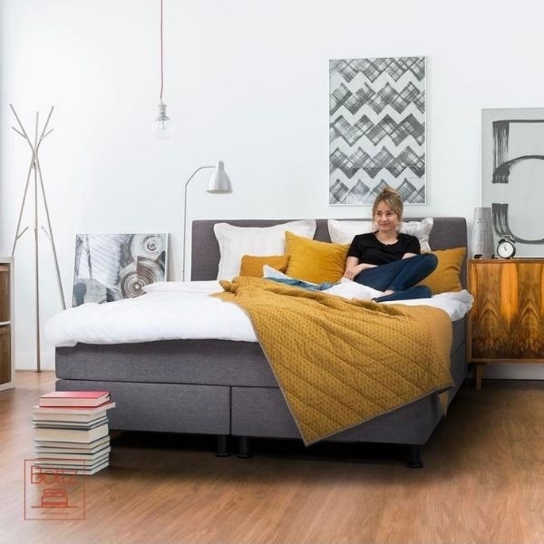 Lit boxspring Boston : un tout petit prix pour une valeur sûre